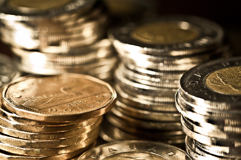 A Tale of Two Coins: The Loonie and the Toonie - Kicking off Retro ...