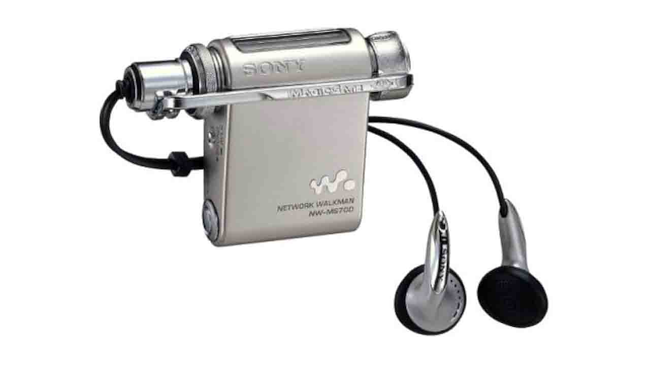 Visual Guide to Sony's Network Walkman (1999-2013)