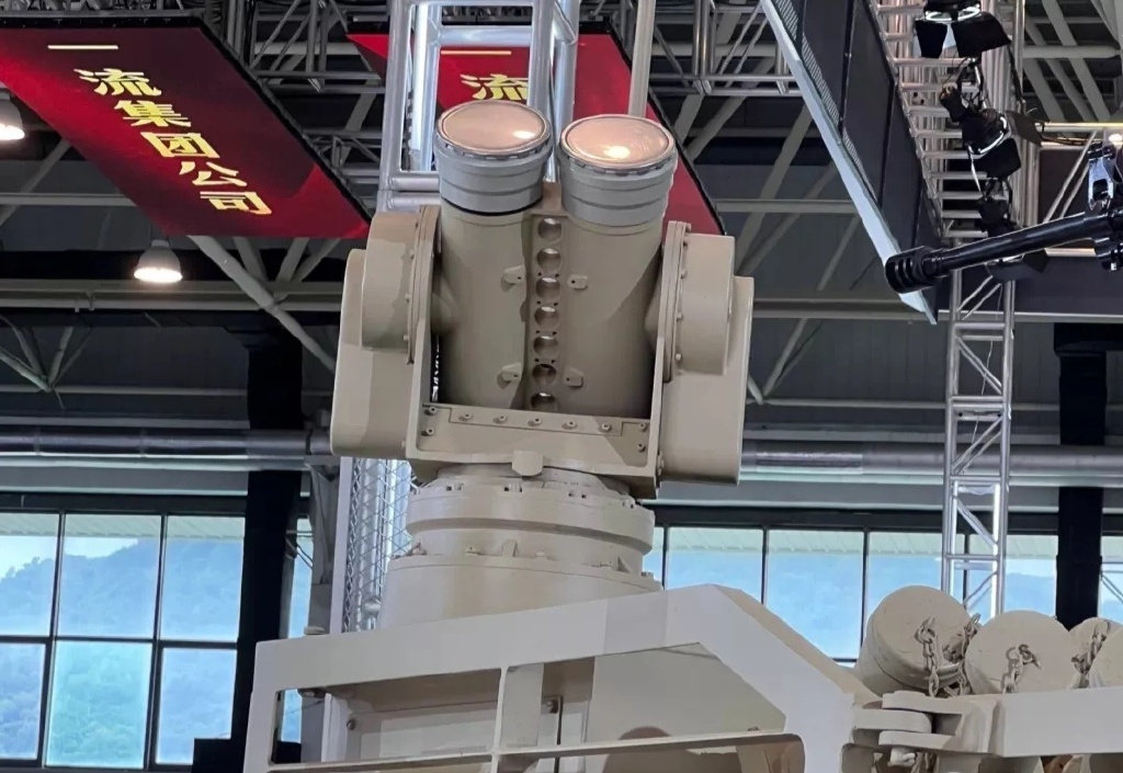 PLA Armor - The ZTZ-99A Tank - Vermilion China