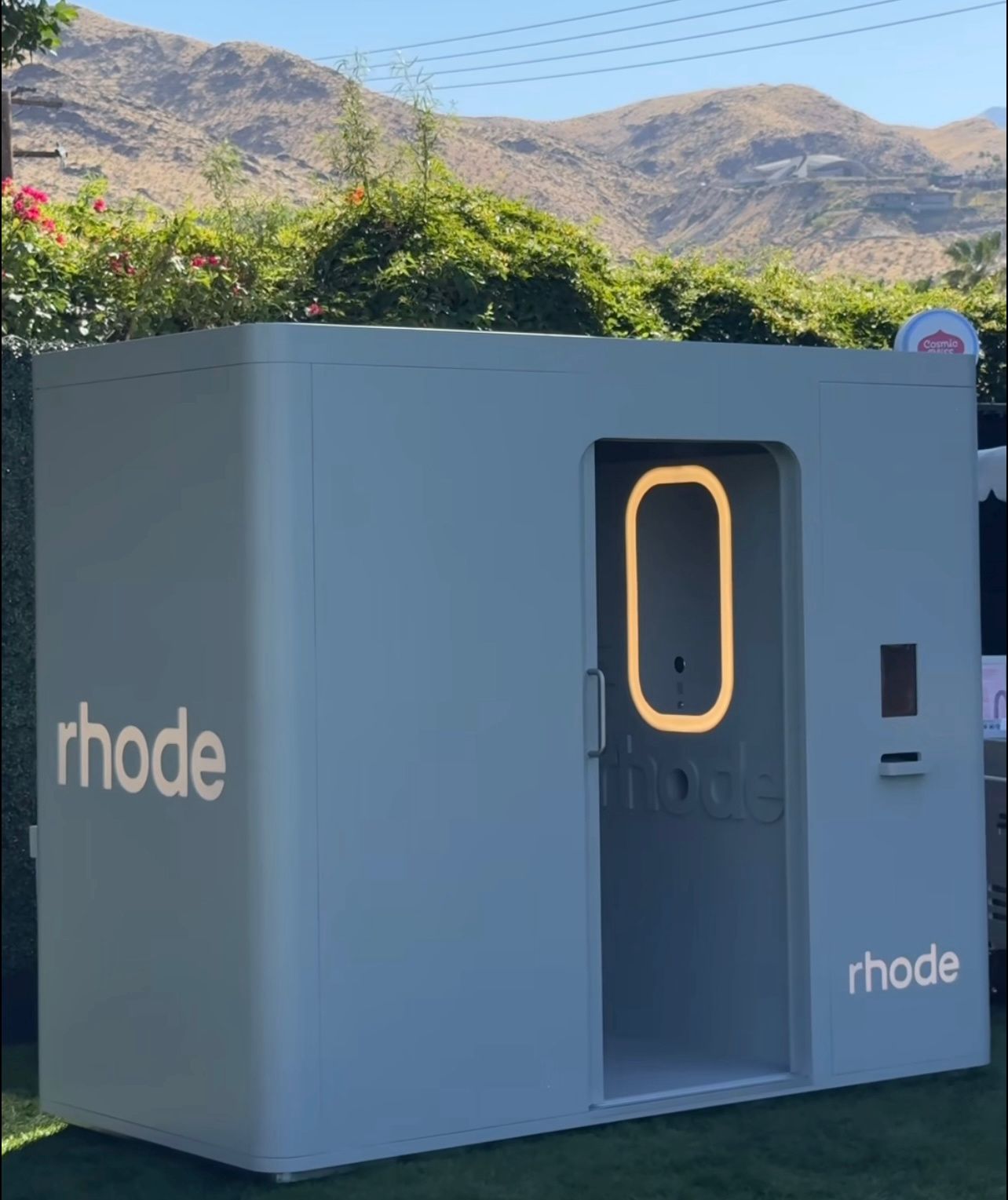 Marketing at Coachella: Why Brand Activations Are Taking Over The Music ...