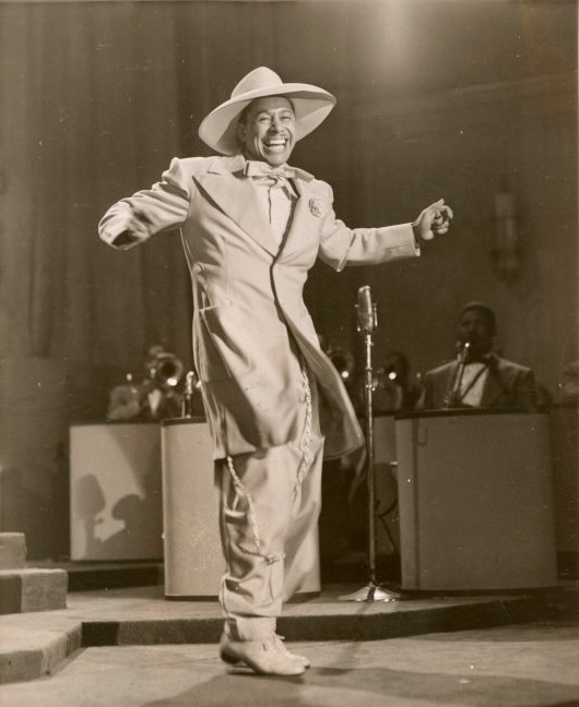 The Dark Side of American History, Part 11: The Los Angeles Zoot Suit ...