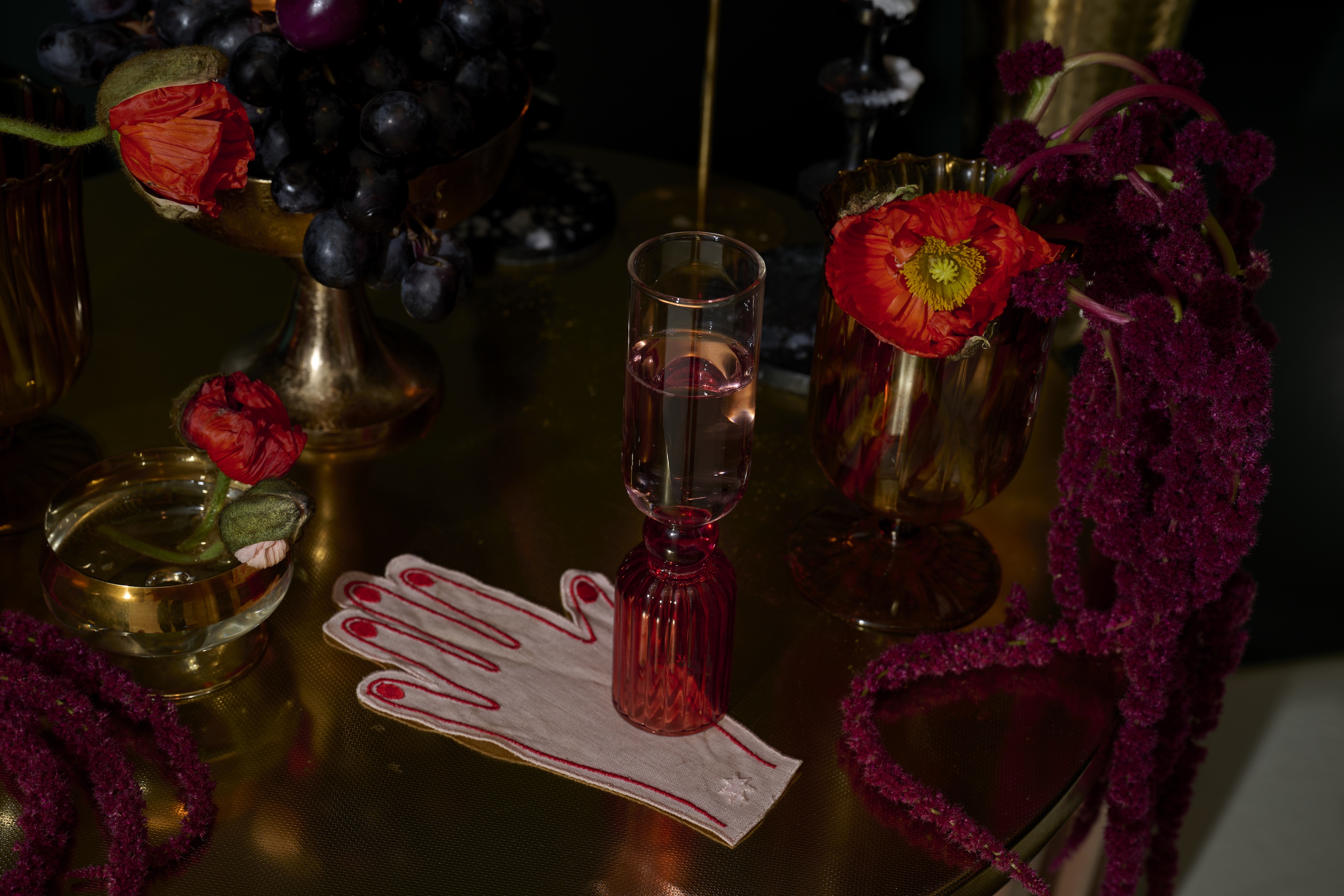 Salvador Dalí Dinner Party Guide