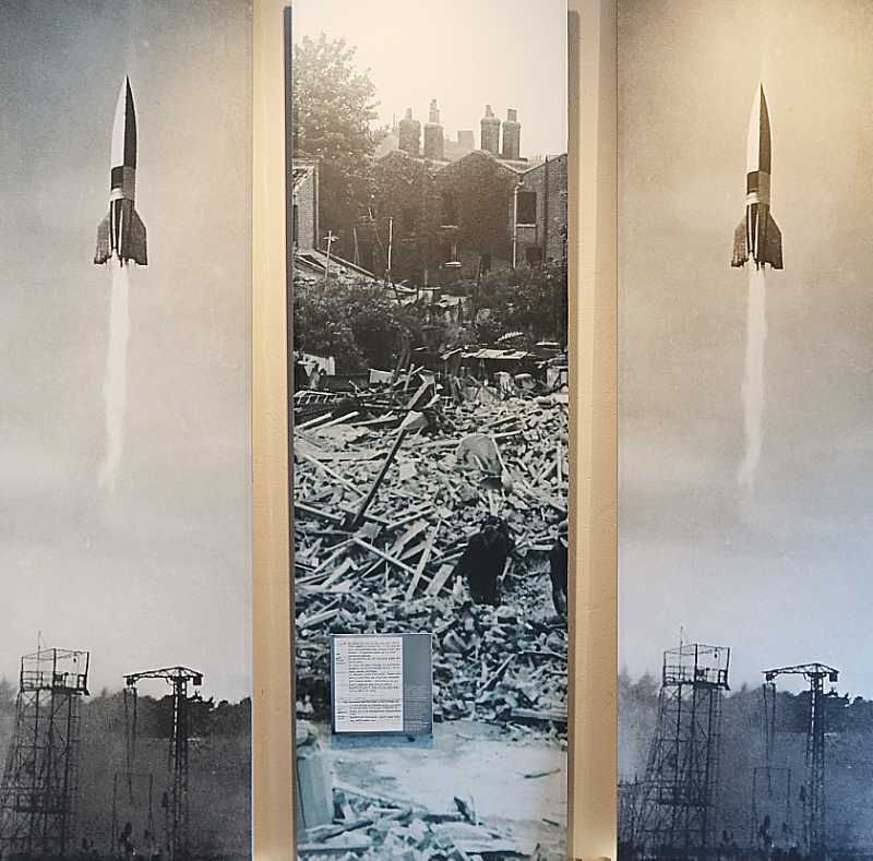 The Myth of Wonder Weapons: From Blitzkrieg to Drones and the Illusion ...