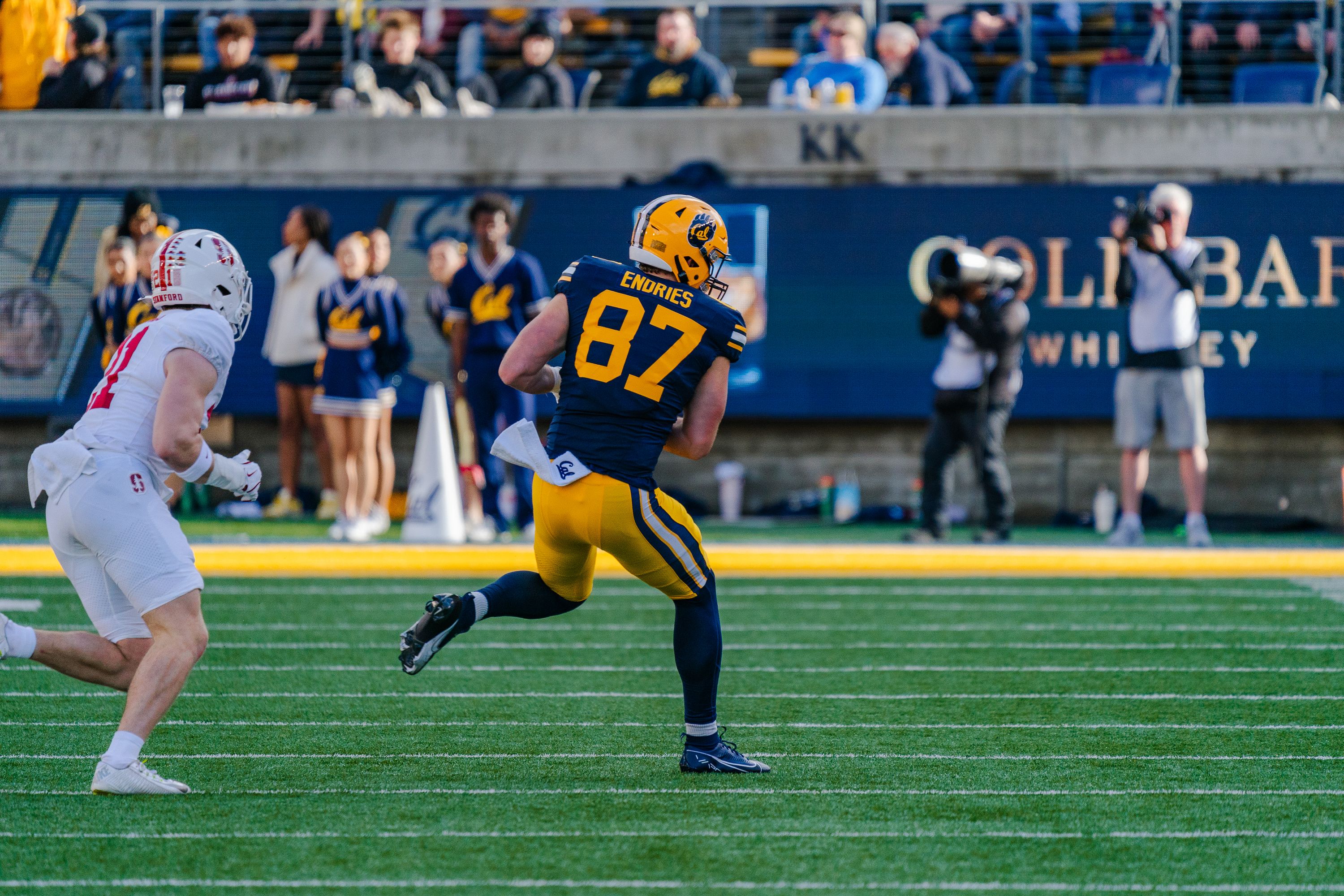 Cal tight end Jack Endries announces return for the 2025 season