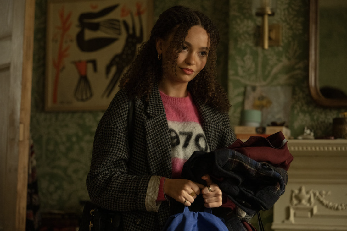 Bridget Jones’ Wardrobe is for the Fans + Hi, Kiefer Sutherland