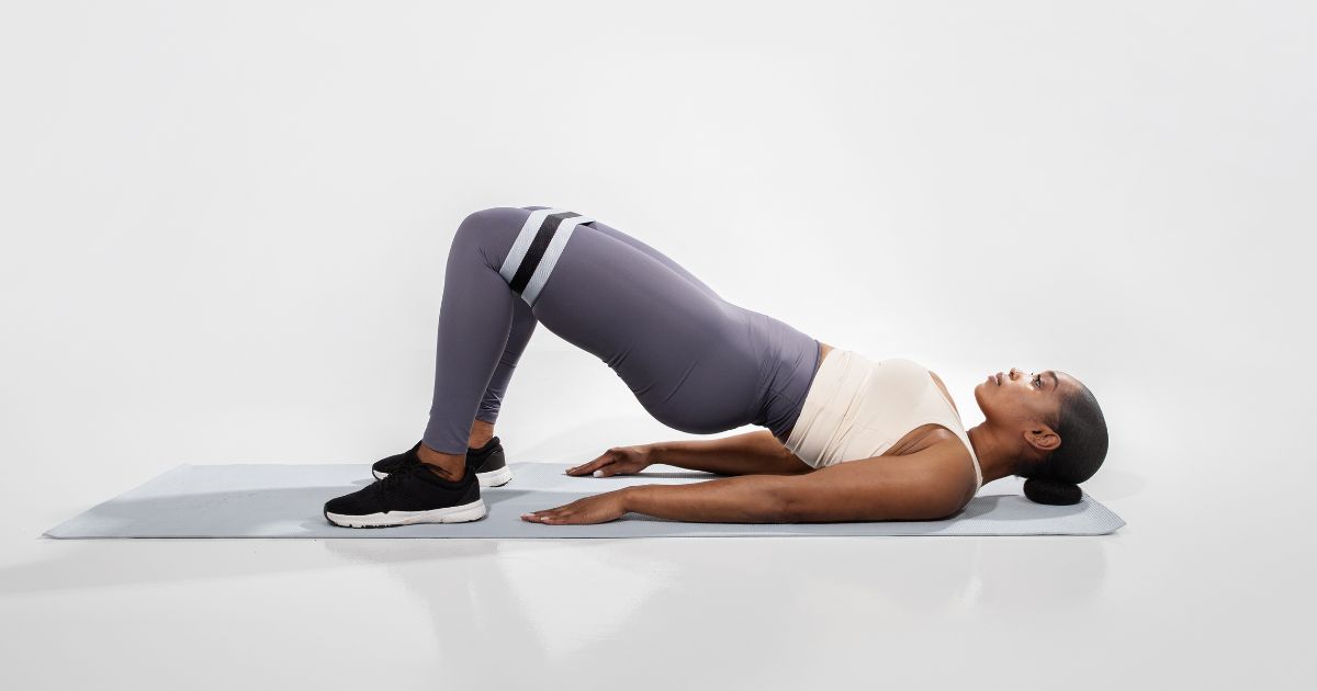 THE ULTIMATE SCIENCE-BACKED GUIDE TO BUILDING BIGGER GLUTES