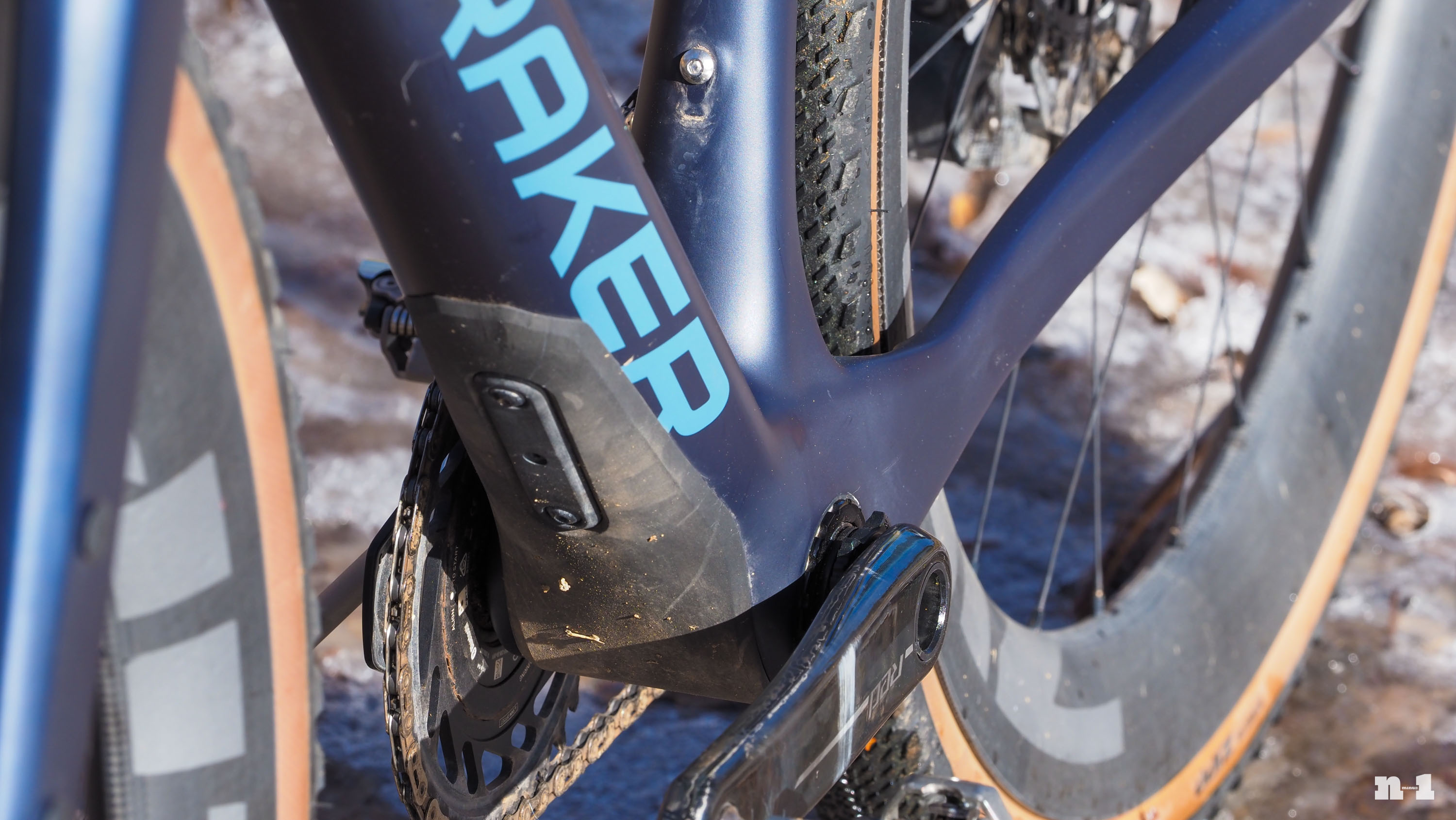 Mondraker Arid Carbon gravel bike review - by James Huang