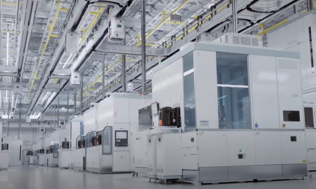 How to Build a $20 Billion Semiconductor Fab